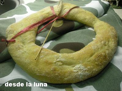 DESDE LA LUNA: ROSCA DE PAN