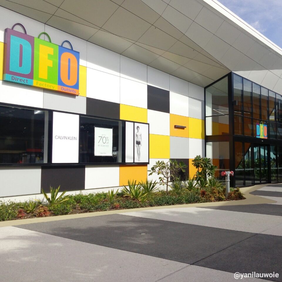 Belanja Murah Barang Branded di DFO Brisbane, Australia | My Travel Stories