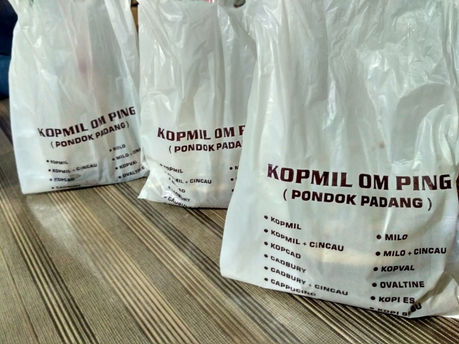 Jelajah Nagari Awak: Asiknya Nongkrong di Kelenteng See Hin Kiong ...