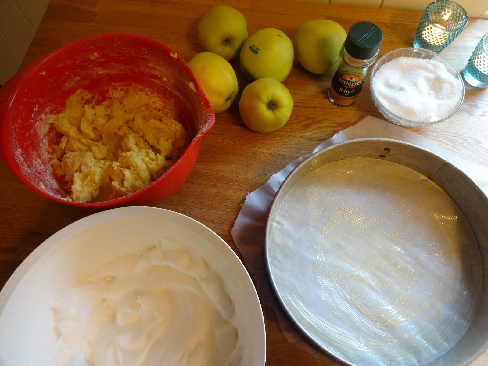 Edels Mat : Eplekake ღ