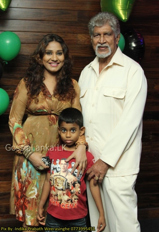 Gossip Photo Gallery: Robin Fernando's Birth Day Party