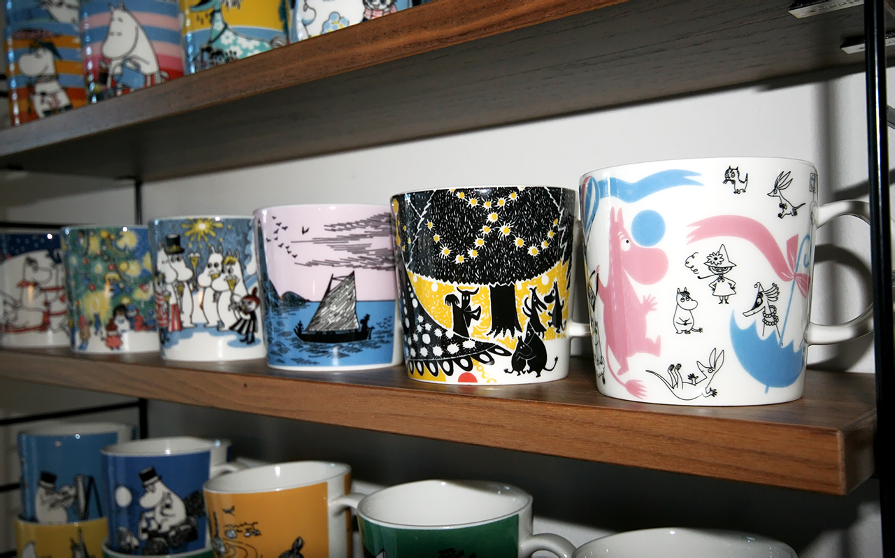 pientä mutta suurta : Muumi Muutto-sarja / New Moomin serie, Move (?)