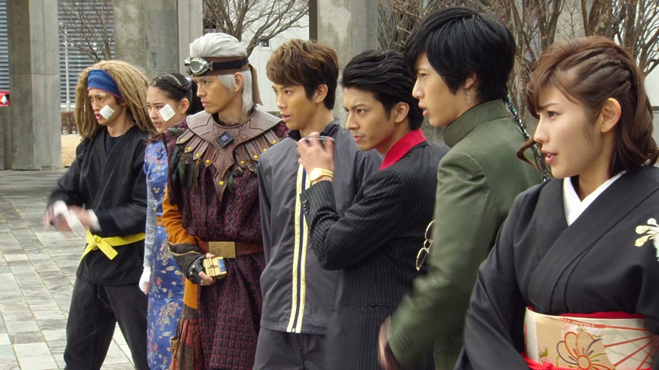 My Shiny Toy Robots: Movie REVIEW: Doubutsu Sentai Zyuohger Returns ...