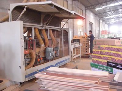 Laminate Flooring Manufacturers