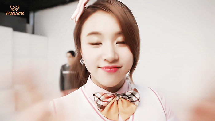 TWICE at Skoolooks Poster Shooting(Gifs)