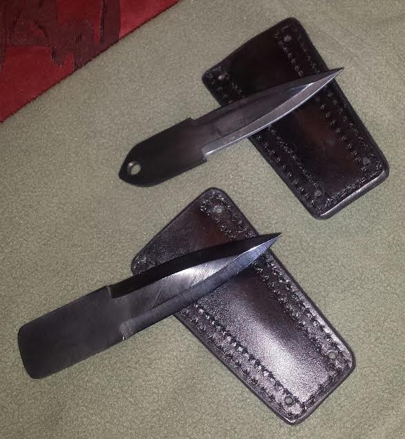 Cloak and Dagger WW2 Clandestine Tools: THUMB DAGGERS >> SHEATHED!!