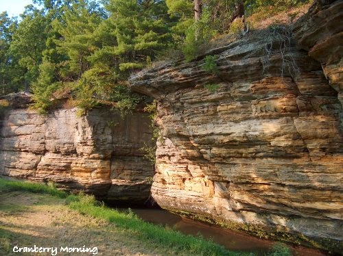 Cranberry Morning: Pier Natural Bridge Park - Rockbridge, Wisconsin