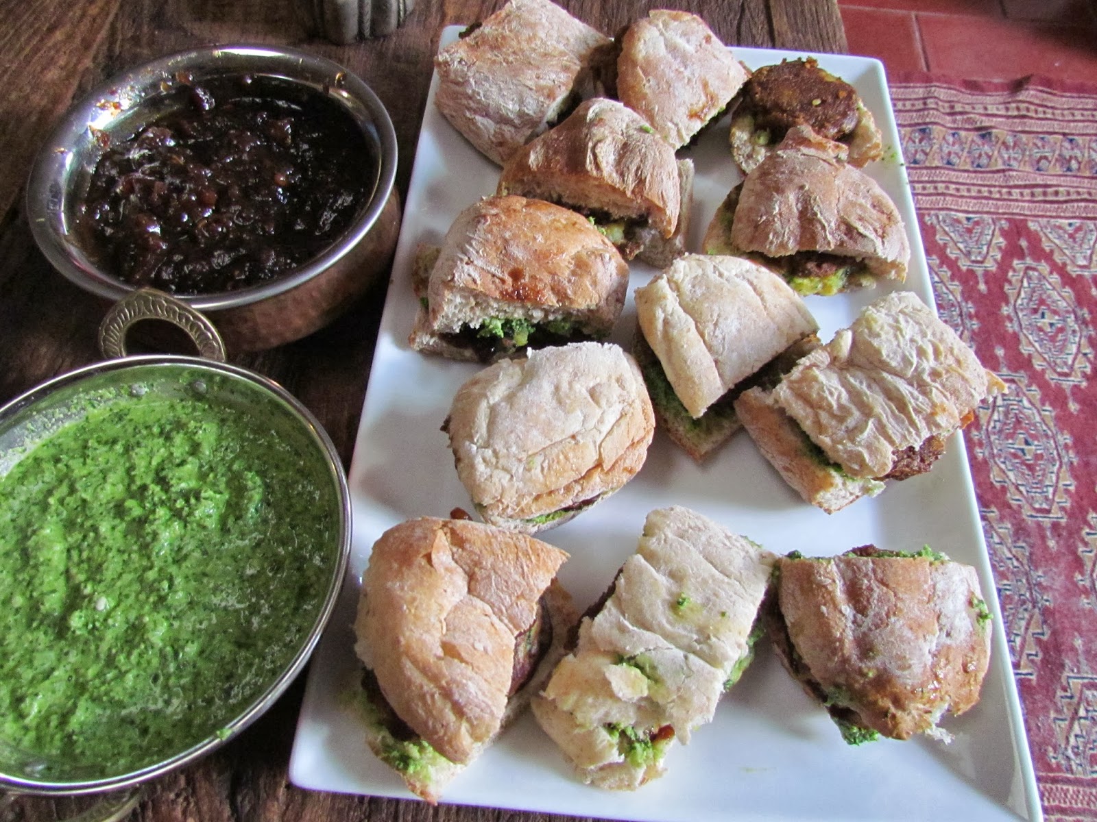 Flavors of the Sun: Indian Vegetarian Fast Food at Home