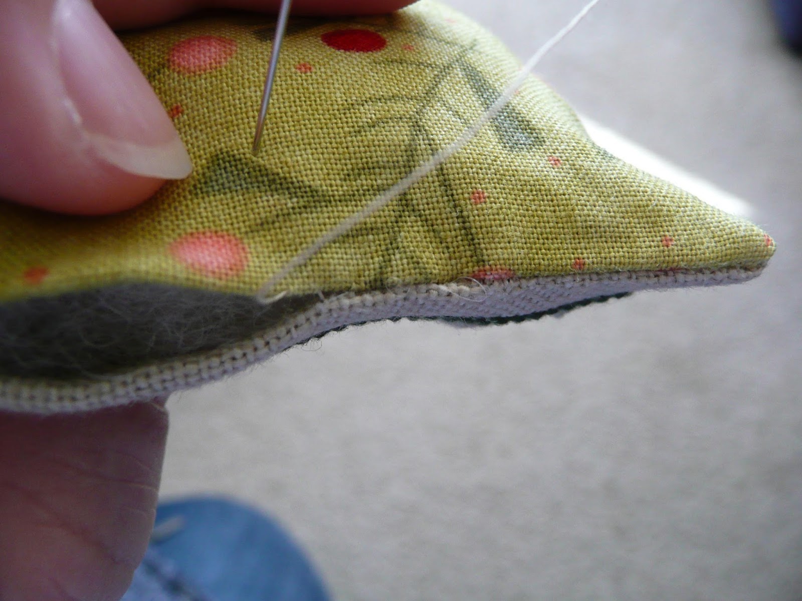 Focus on Finishing: Pin Pillow Tutorial #2