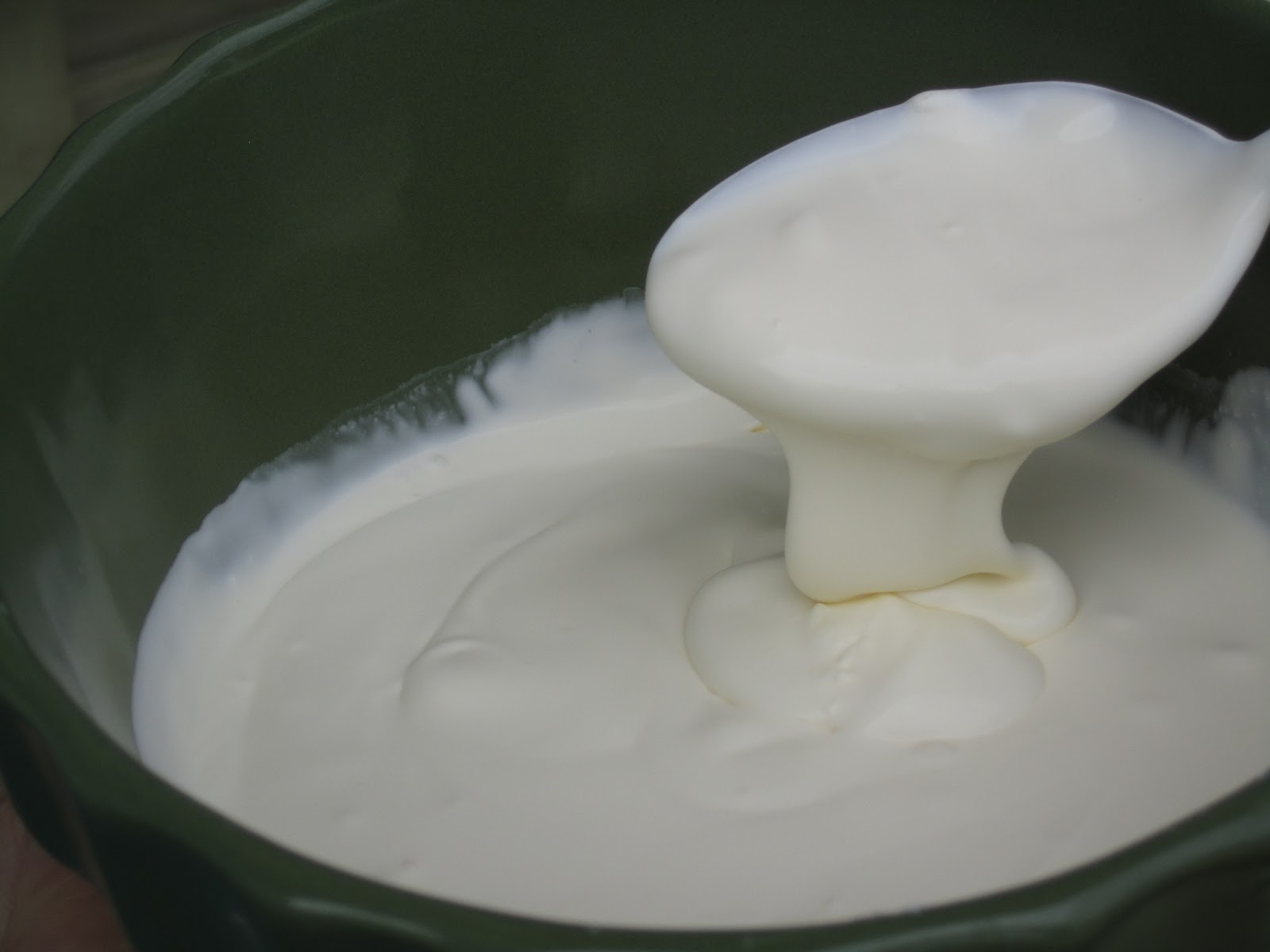 Lunchbreak: Make Your Own Crème Fraîche