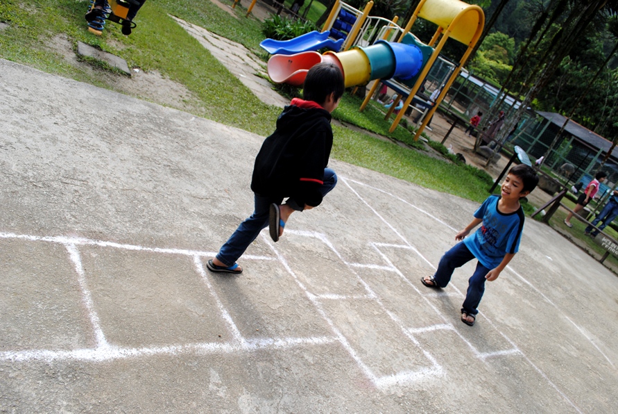 Which traditional (children's) games from your country do you like ...