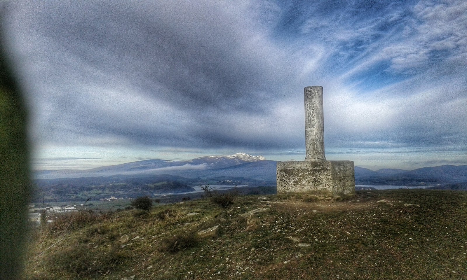 POR ALAVA Y MAS: ALTO DE URBINA Y GALBARRAIN ( Castillo de Landa)