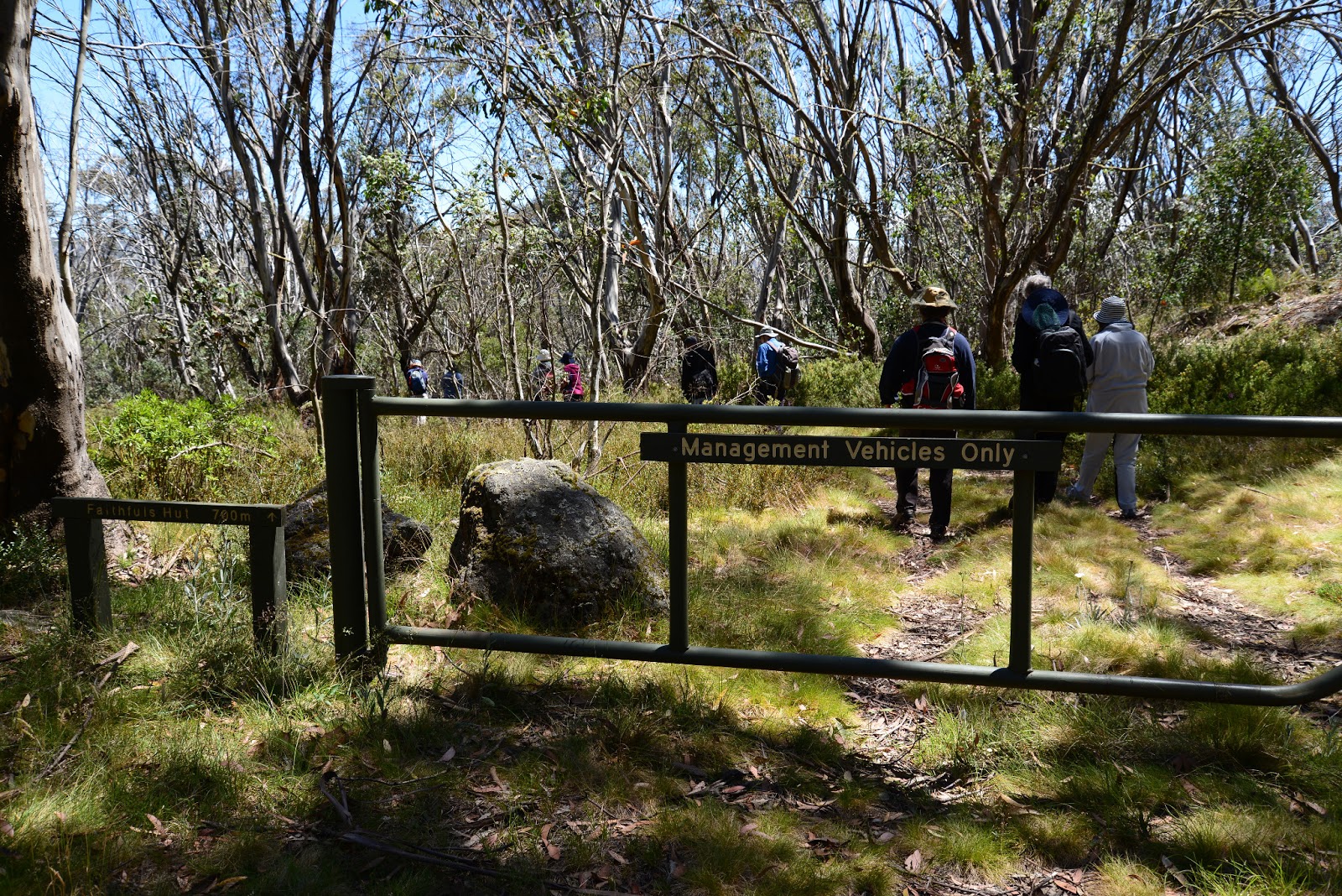 walkabouters club of victoria inc: Lay Day