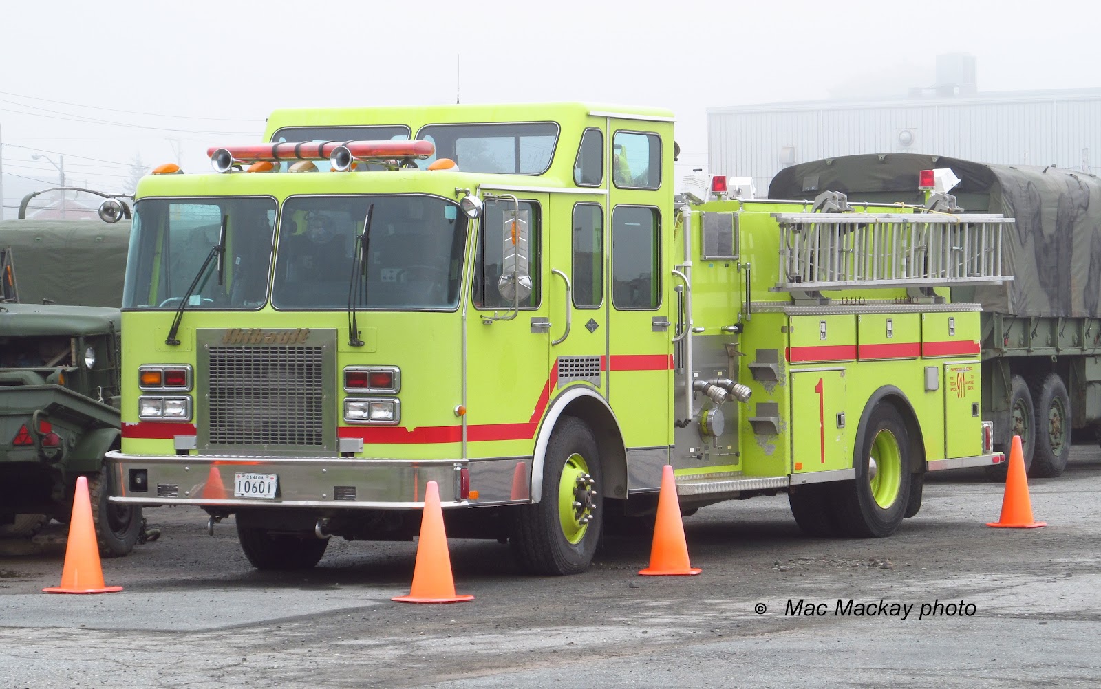 Truckfax: CFB Halifax Fire Apparatus