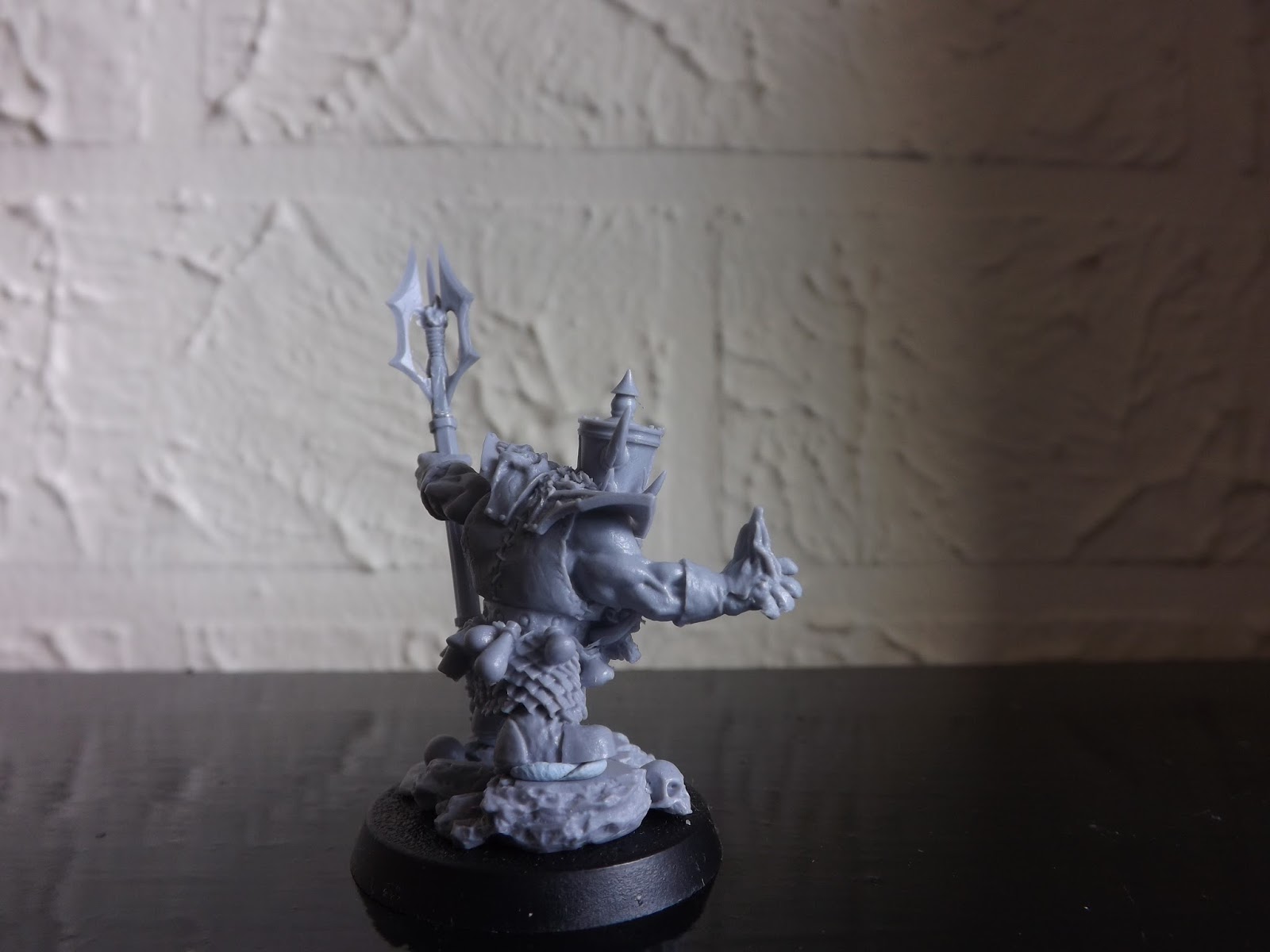 Limited Edition Warhammer models: Warhammer world exclusive ...