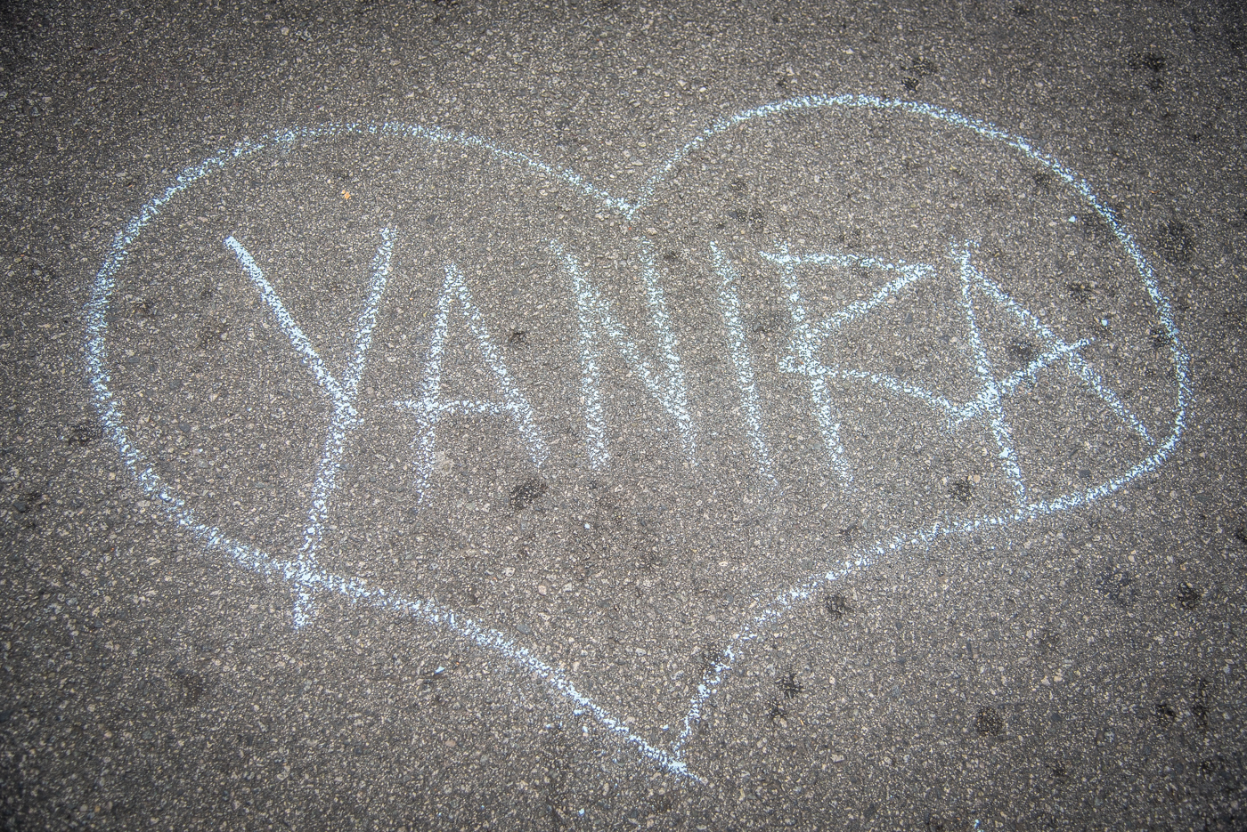 Alex Darocy Photography: Community Keeps Memory of Yanira Serrano Alive