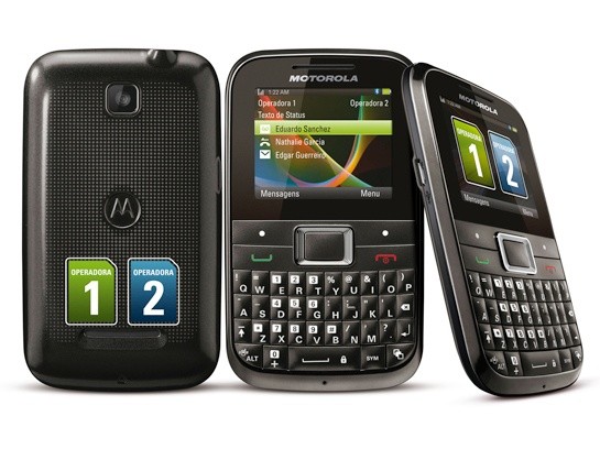Technology World: Motorola Launches Three Dual-SIM Mobile Phones in India