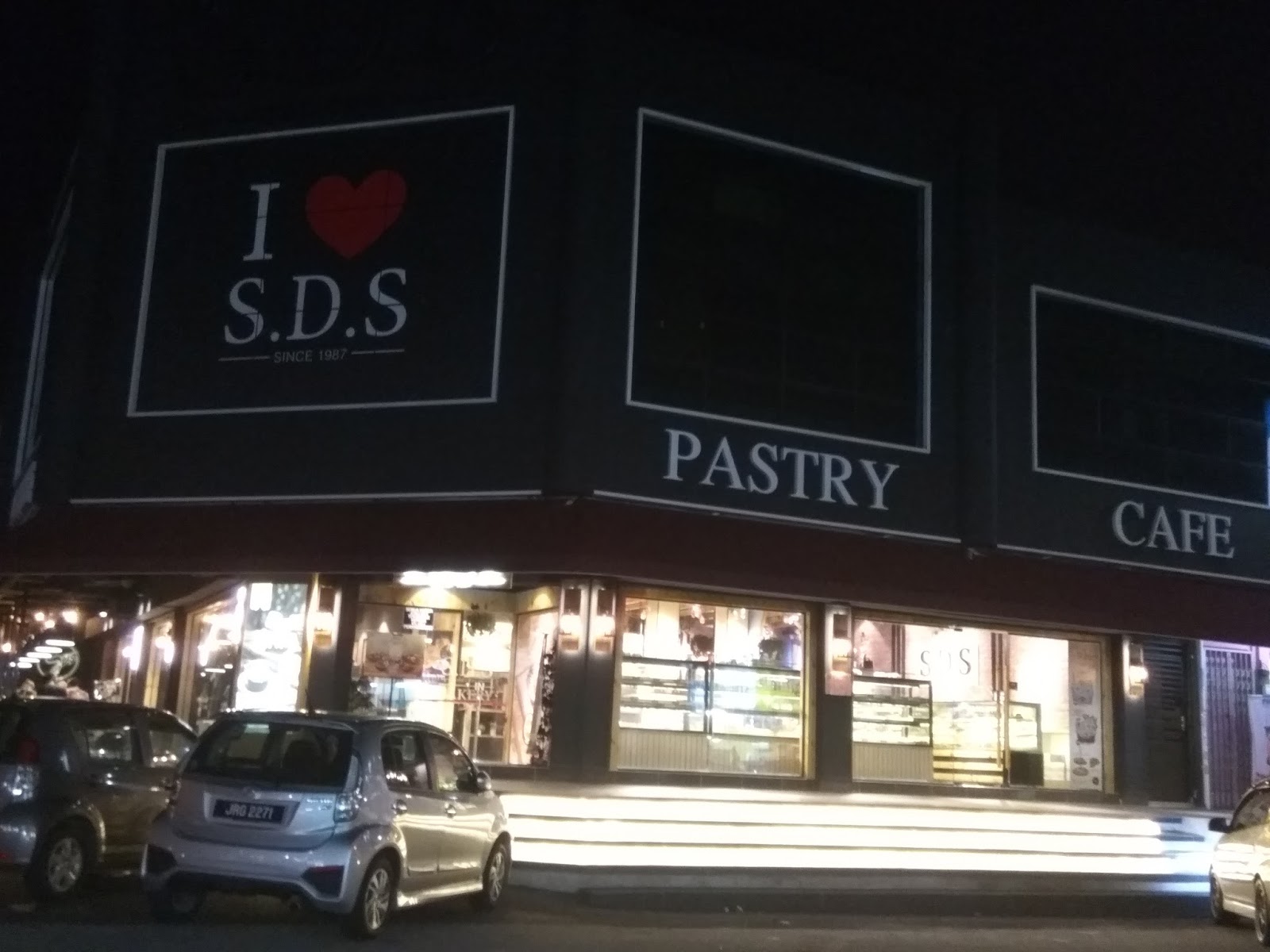 Mangoforlashh: I LOVE SDS BAKERY