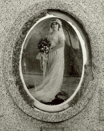 Seeks Ghosts: Mount Carmel’s Italian Bride