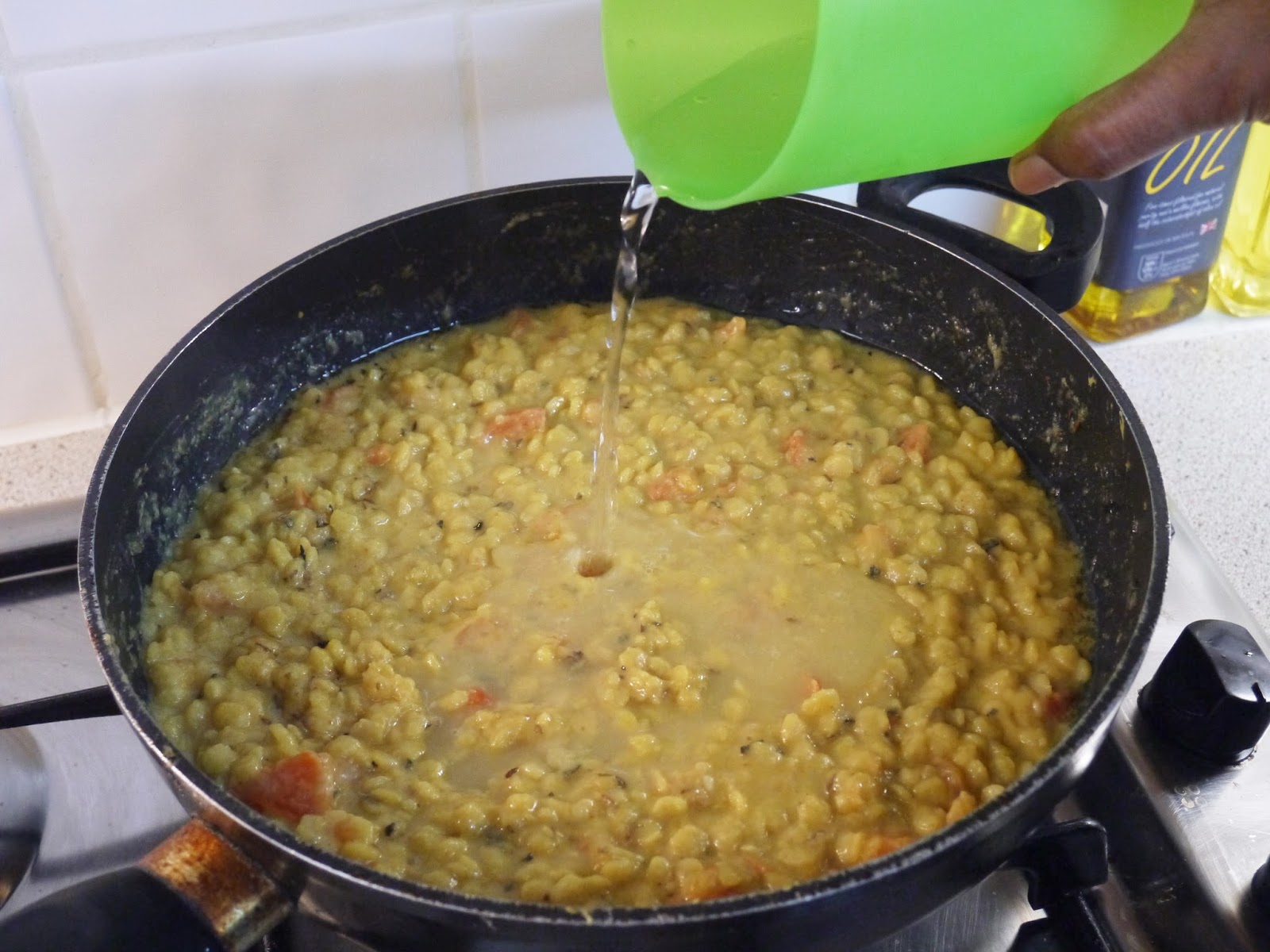 This Muslim Girl Bakes: Toor Daal.