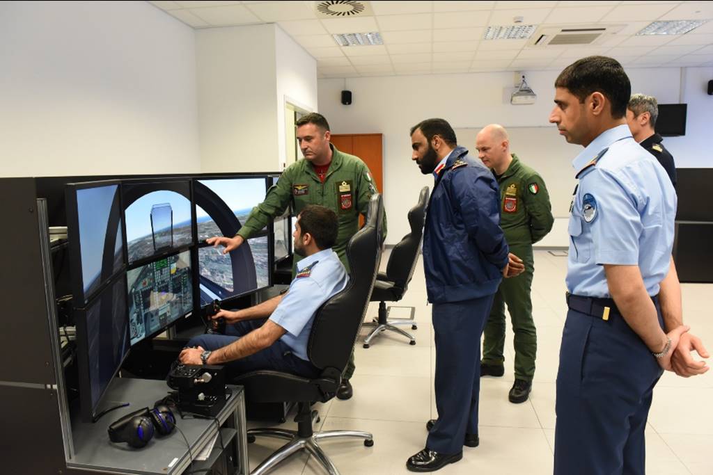 United Arab Emirates Air Force visits Italian Air Force's flight school ...