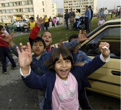 Největšími rasisty jsou Cikáni! ~ Funny from Czech