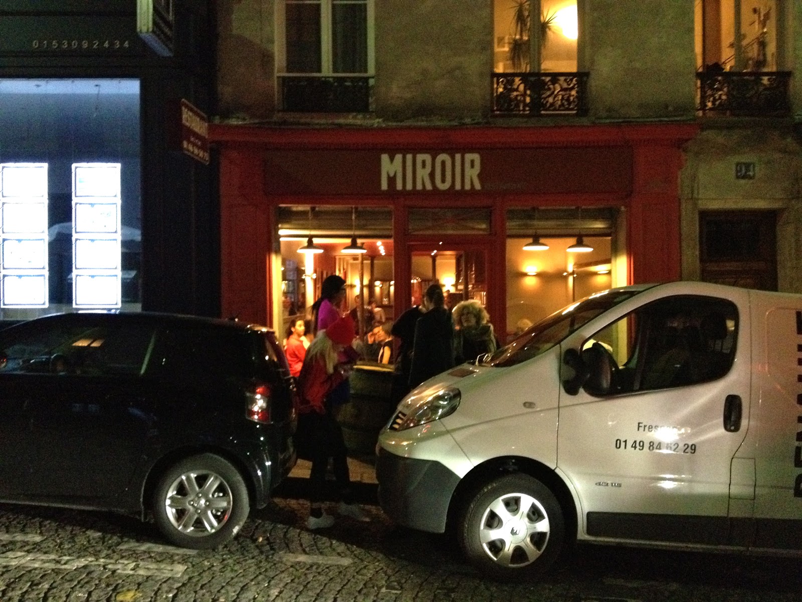 not drinking poison in paris: unpolished: miroir, 75018