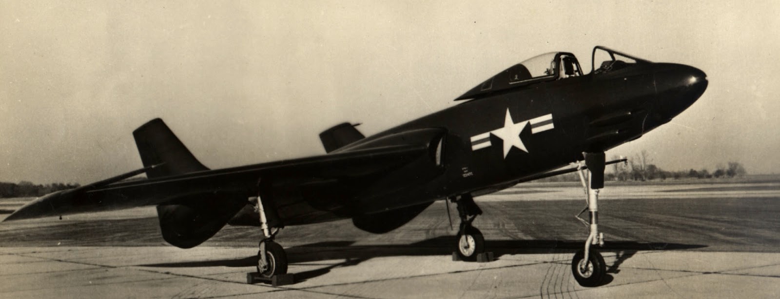 U.S. Navy Aircraft History: The First Flight of Vought's XF7U-1 Cutlass