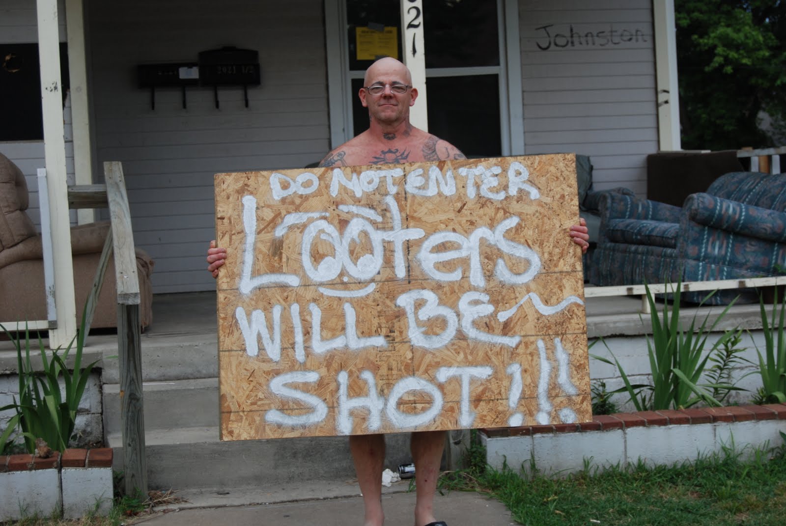 Official looting signage thread. > General Discussion > AR15.COM