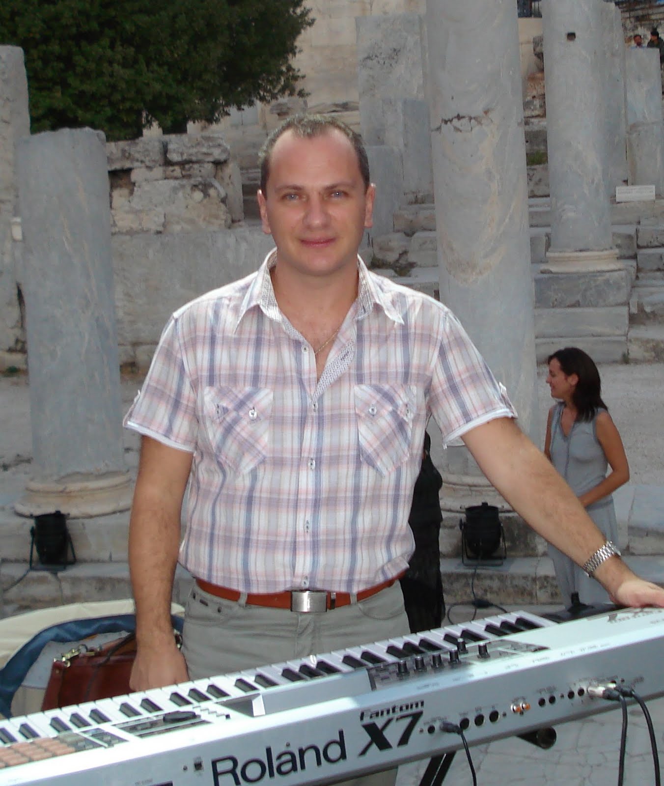 Σύντομα βιογραφικά των μελών της Ομάδας «ΚΑΒΑΦΗΣ»