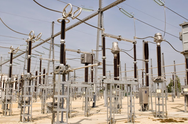 Les vues imprenables et php: Electricité : à quoi sert un poste électrique?