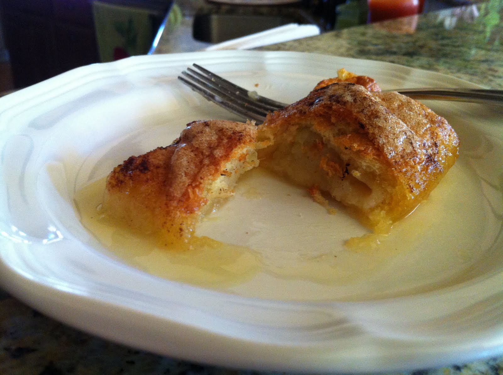 *One Domestic Darling...: Apple Dumpling Goodness