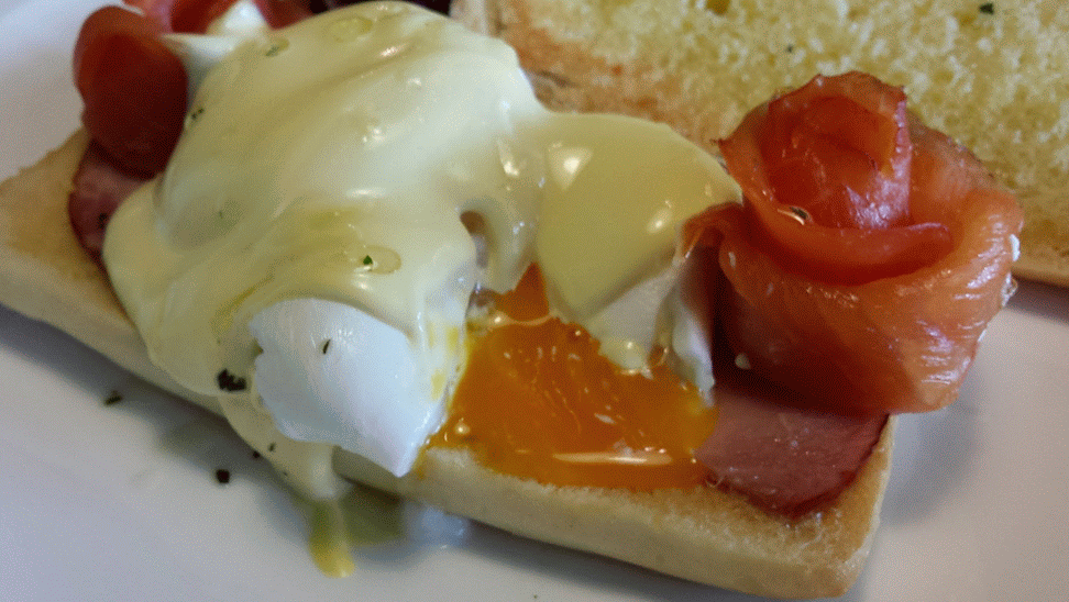 Street Food Warms Your Heart: Backstage Cafe at 158 Kallang Way - The ...