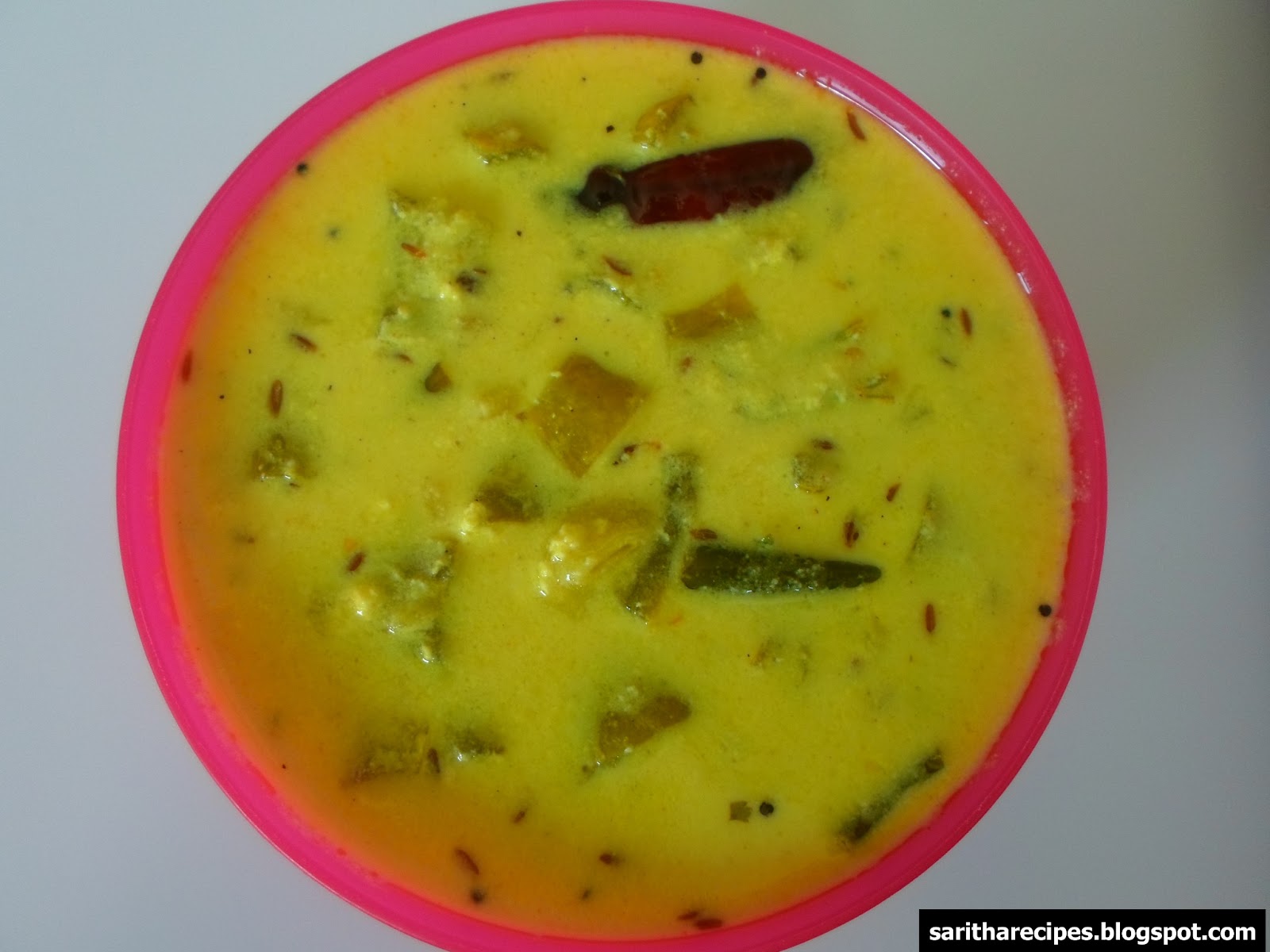 Potlakaya Perugu Pachadi(Snake Gourd Yogurt Chutney)