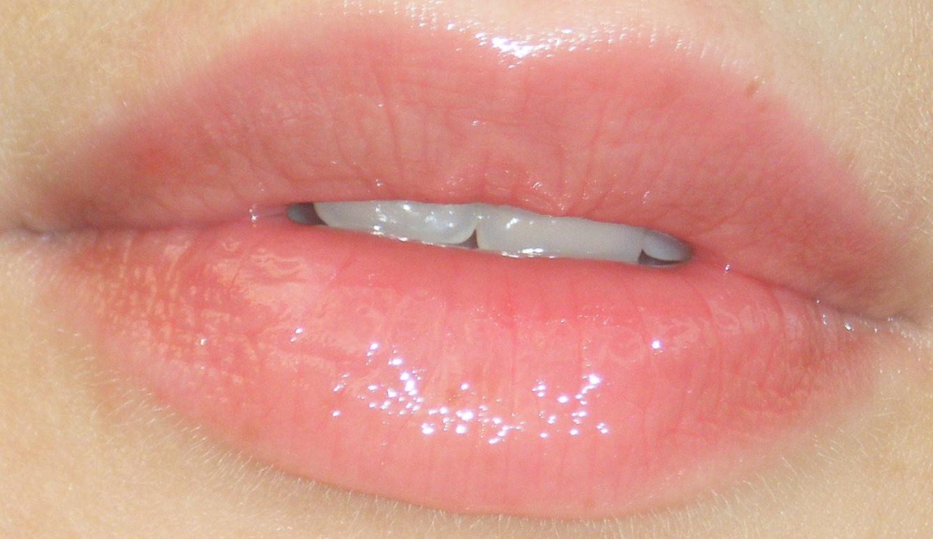 Journal d'une beauty paresseuse: Des gloss presque brillants