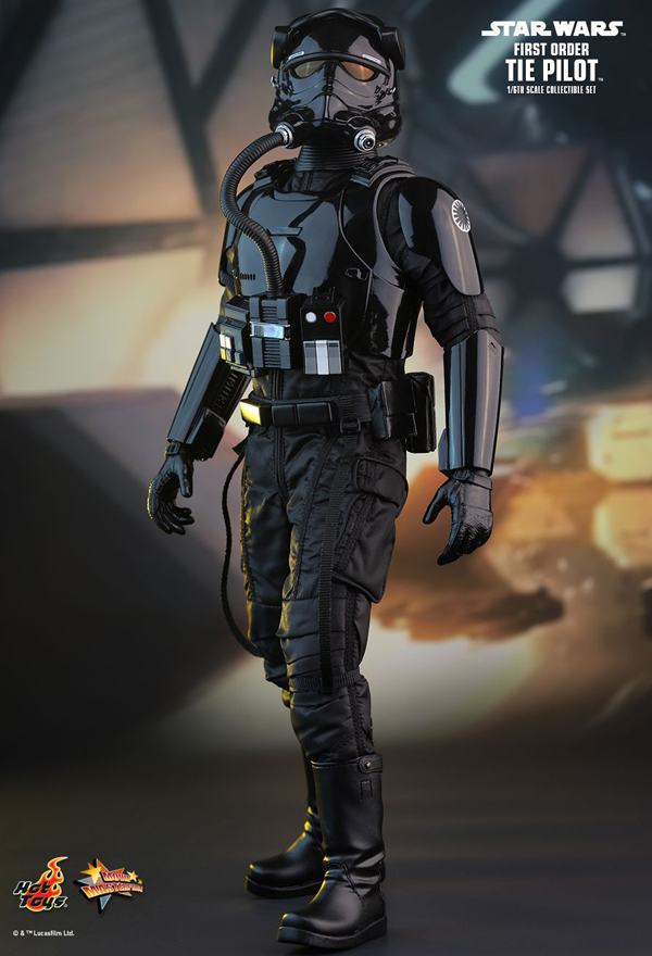 Star Wars: Episode VII - The Force Awakens - First Order TIE Pilot 1/6 ...