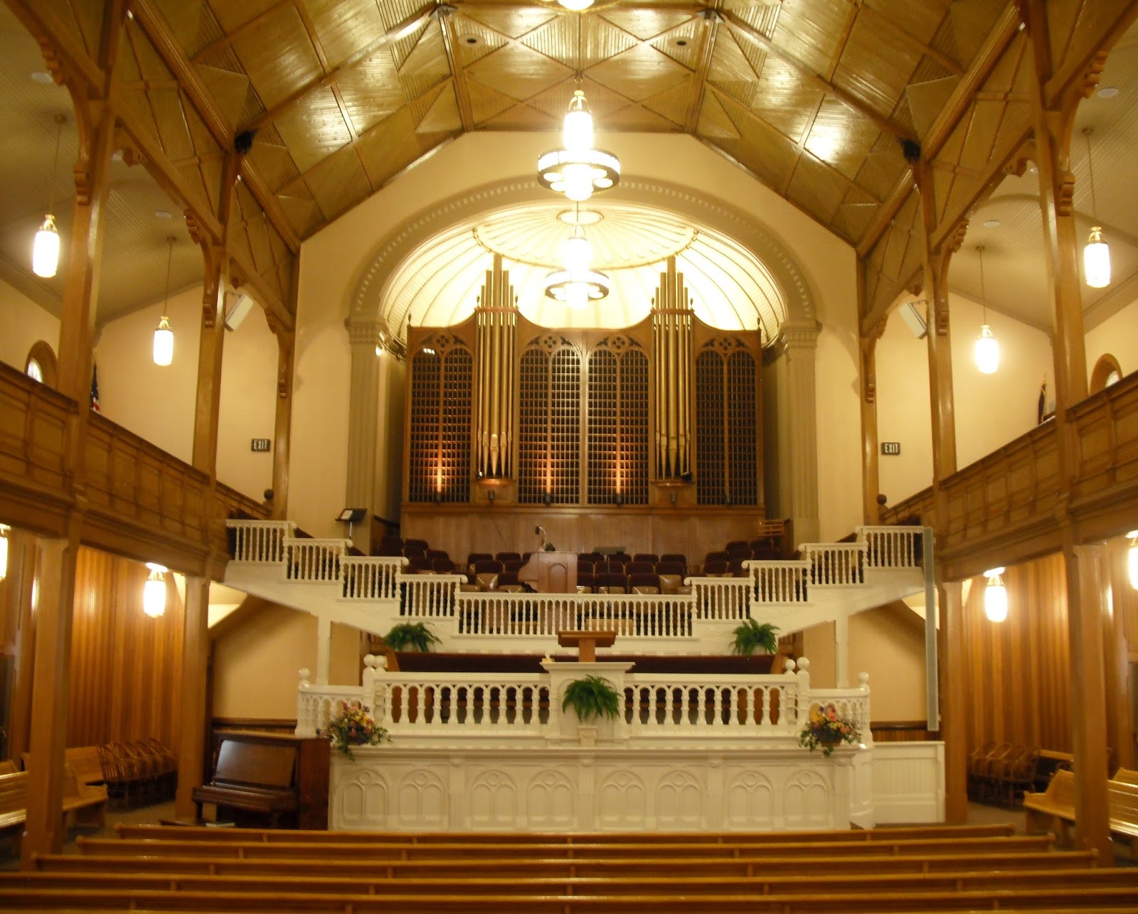 Historic LDS Architecture: Paris Tabernacle: Interior