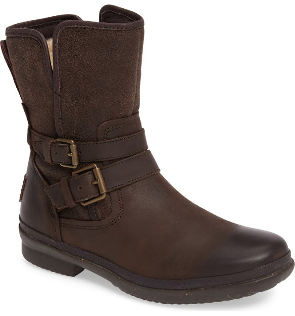 Best Comfy and Stylish Travel Boots for Women