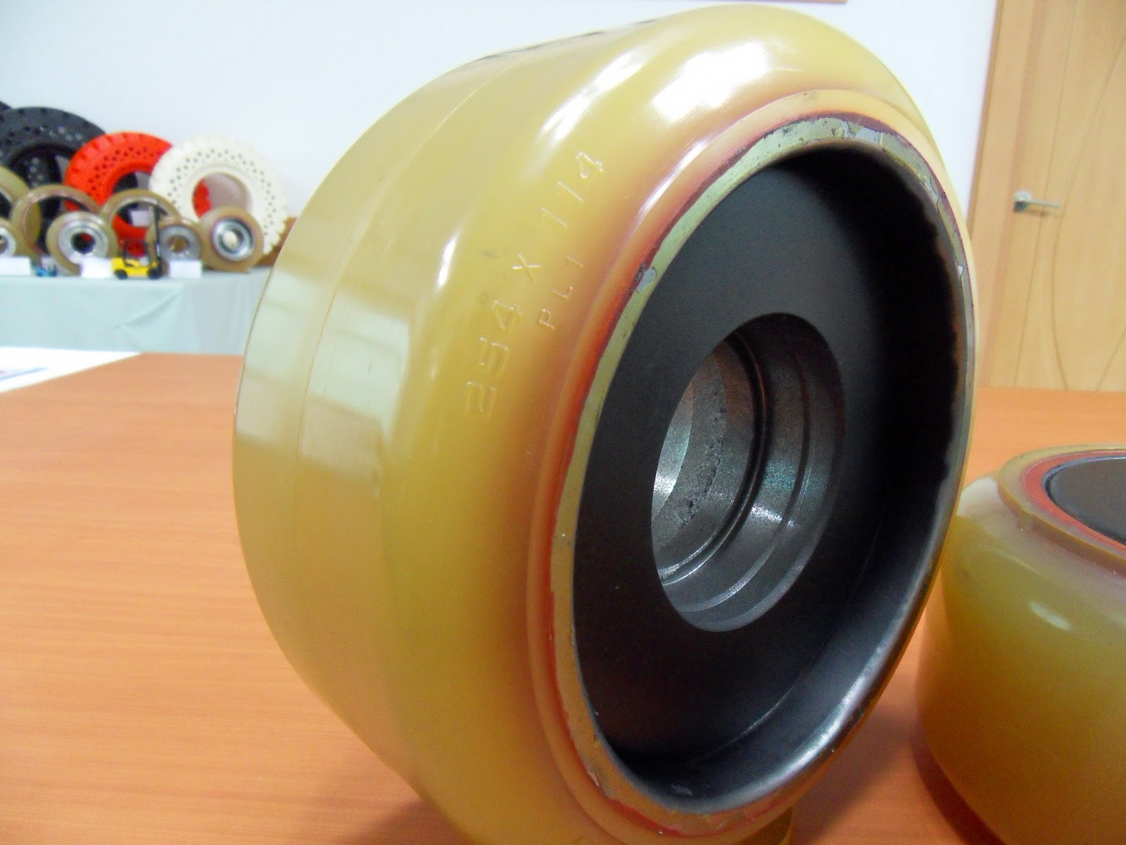 Forklift Urethane Tire Total Solution HANA TIRE: NICHIYU, CLARK REACH ...