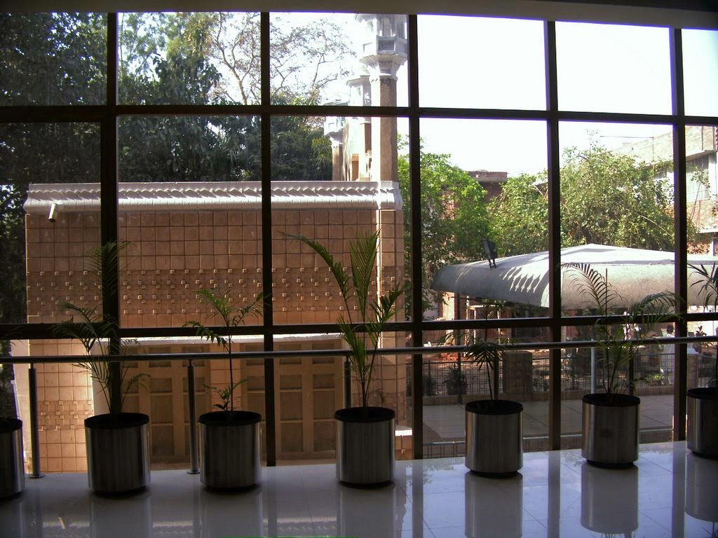 AHMADIYYA MOSQUE: Yadgar Mosque - Rabwah, Pakistan