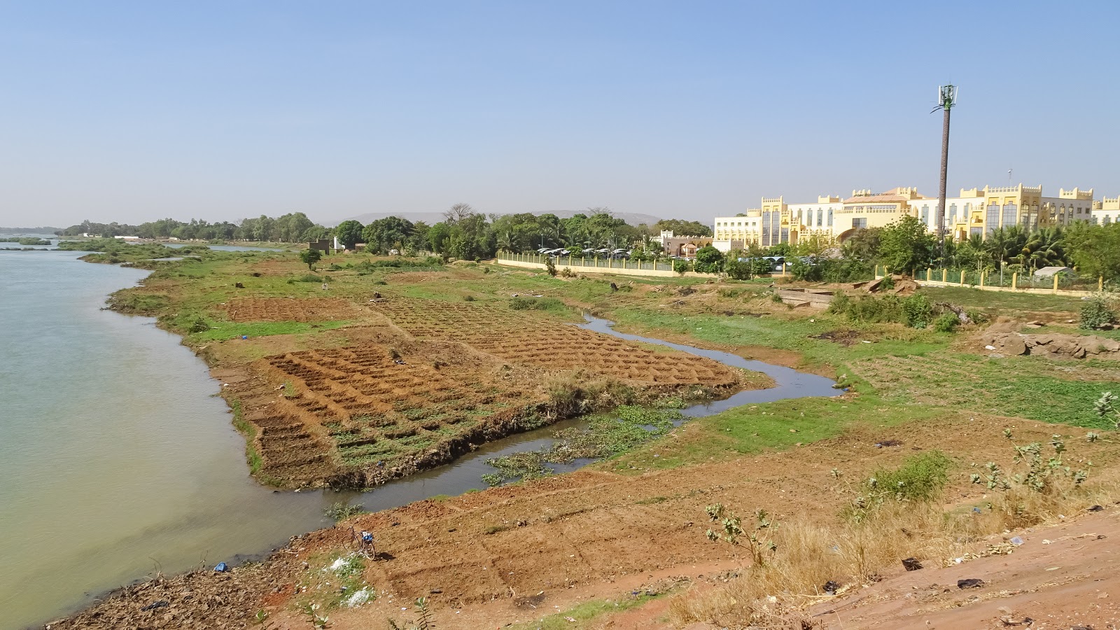 Mali - Hiking in Sub-Saharan Mountains - Sven's Travel Venues