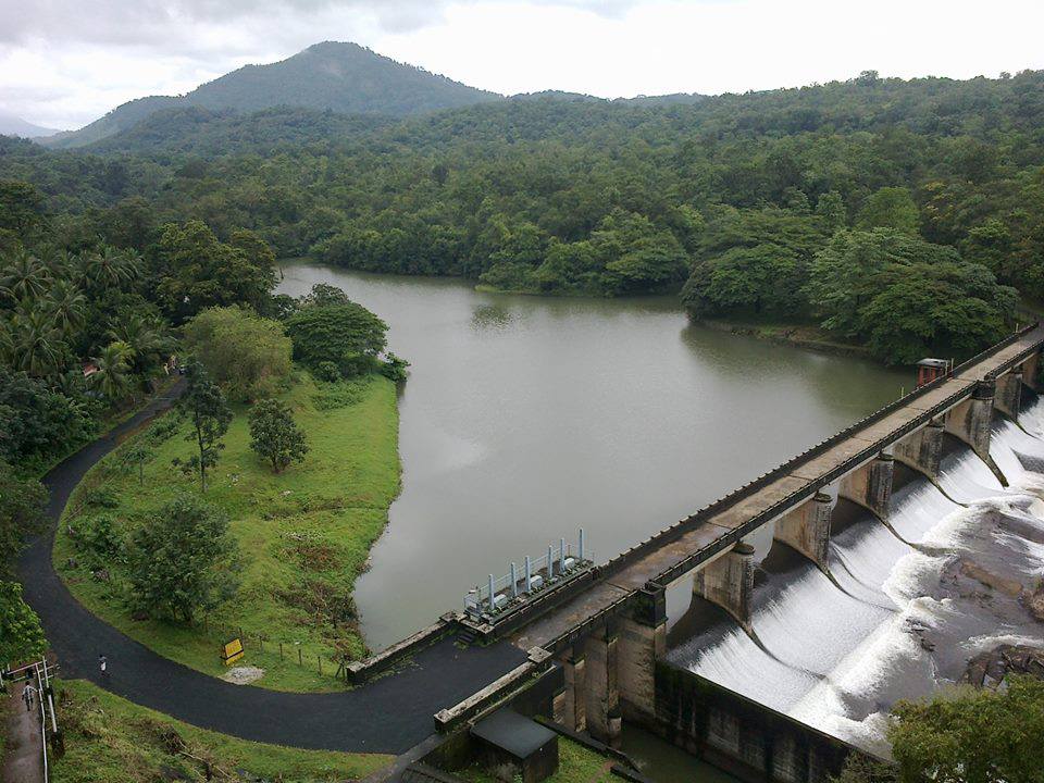 OTTAKKAL LOOK OUT,LOOK OUT THENMALA, LOOKOUT POINT THENMALA | TOP ...