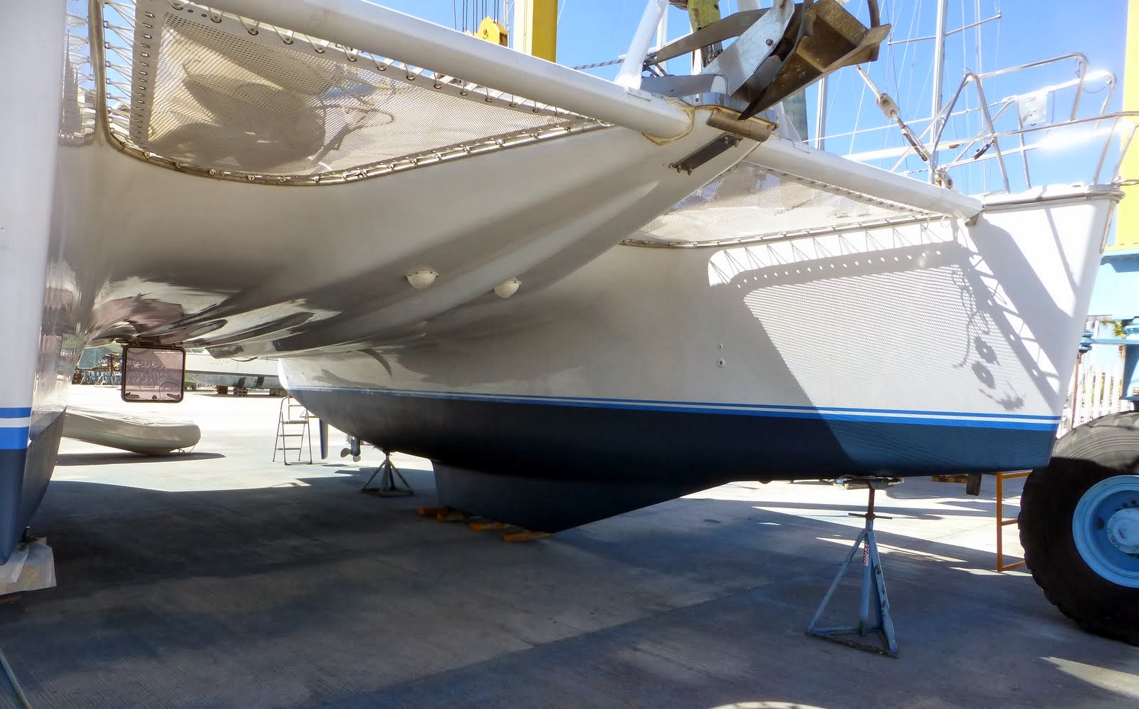 Magic, a Privilege 39' Catamaran, is SOLD: Exterior Features