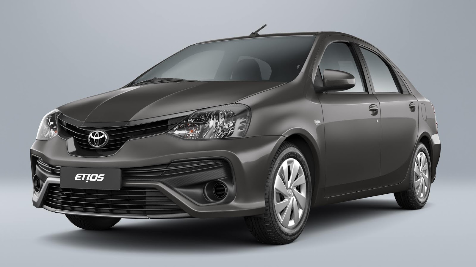 Noticias breves de la semana: el Toyota Etios Sedán ahora más accesible ...