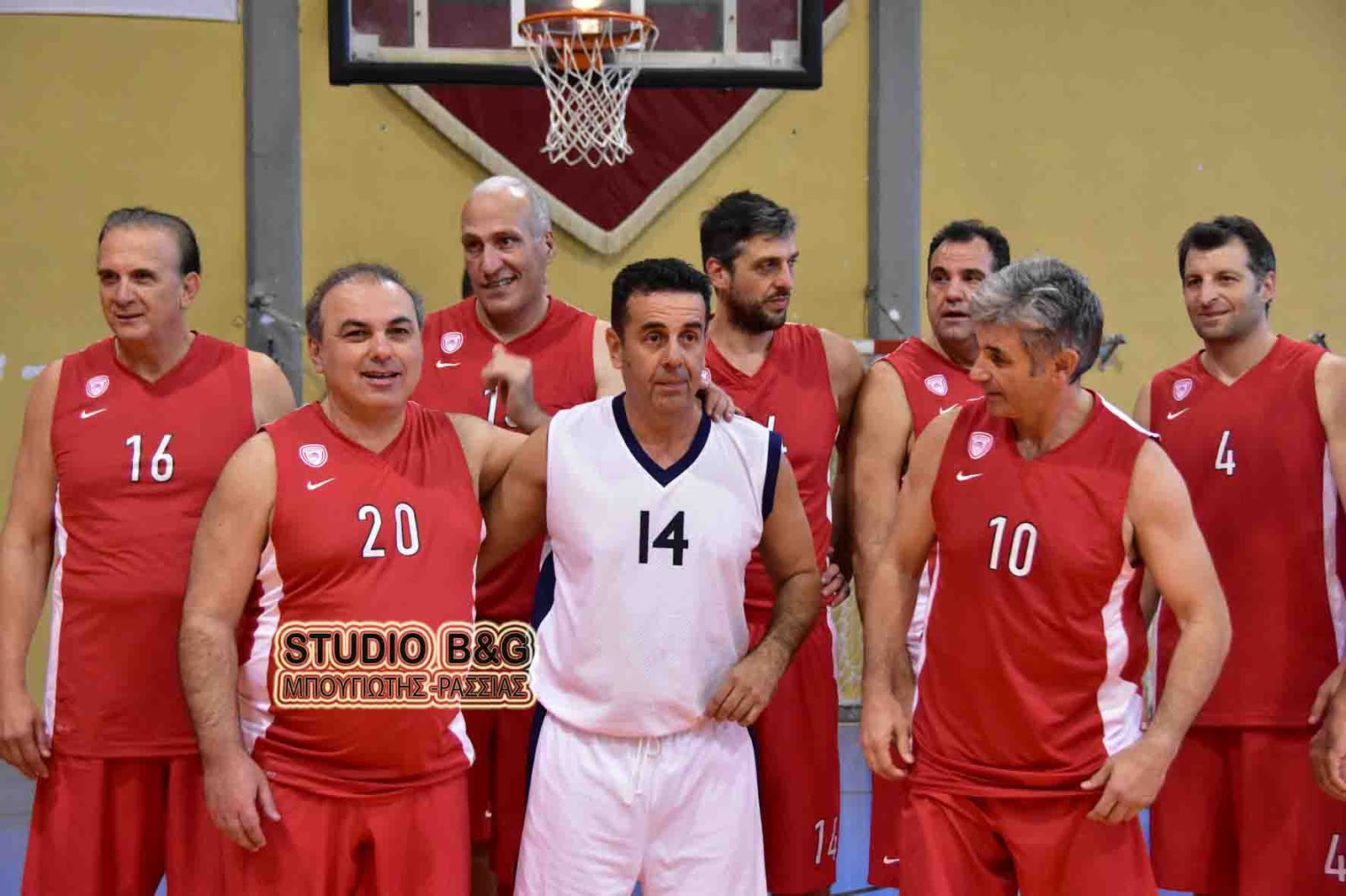 Αργολικός Ποιμήν: ΦΙΛΑΝΘΡΩΠΙΚΟΣ ΑΓΩΝΑΣ ΜΠΑΣΚΕΤ ΠΑΛΑΙΜΑΧΩΝ ΟΛΥΜΠΙΑΚΟΥ ...