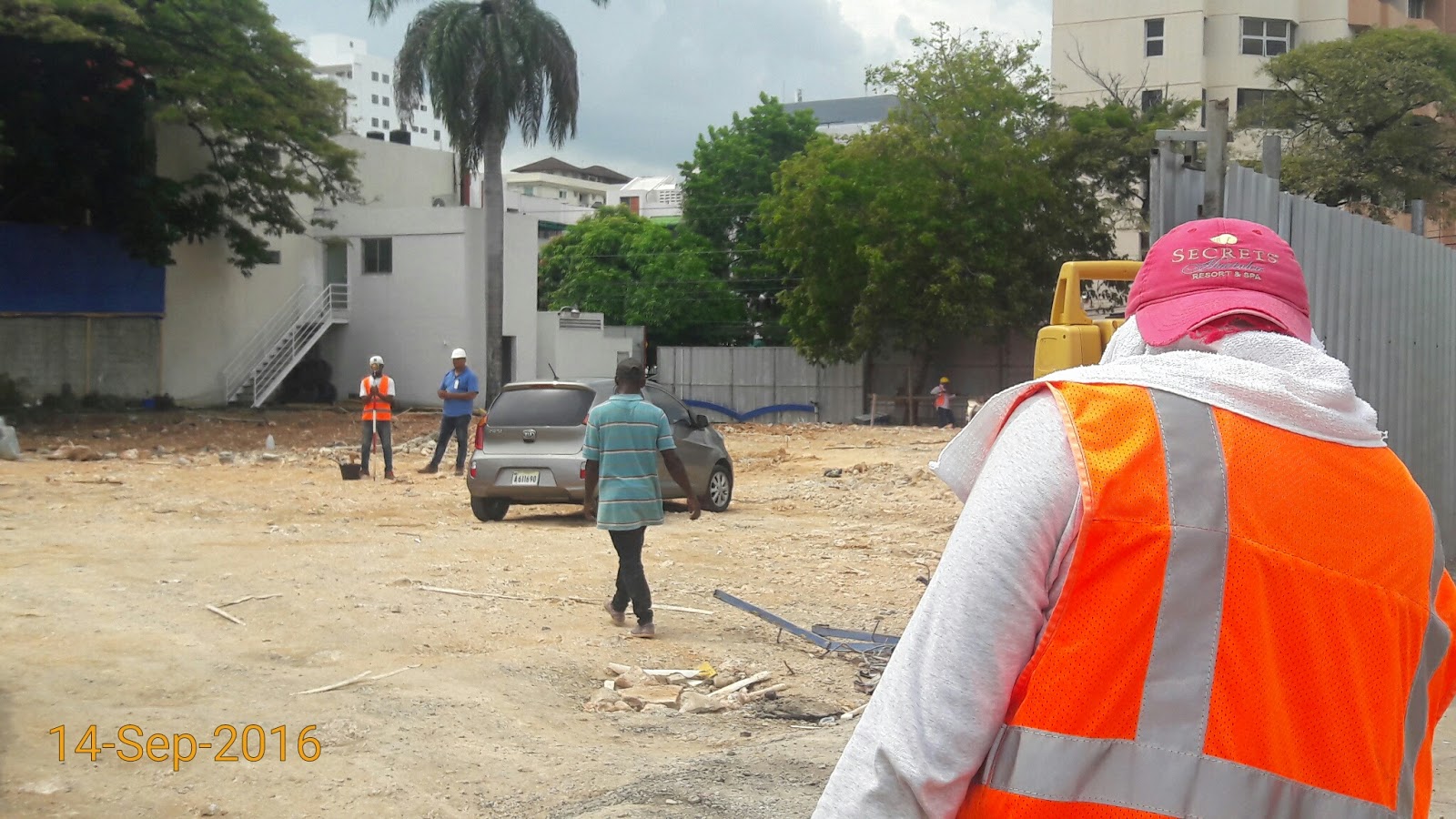 RESTAURANT McDONALD' S - LINCOLN: Control Topografico