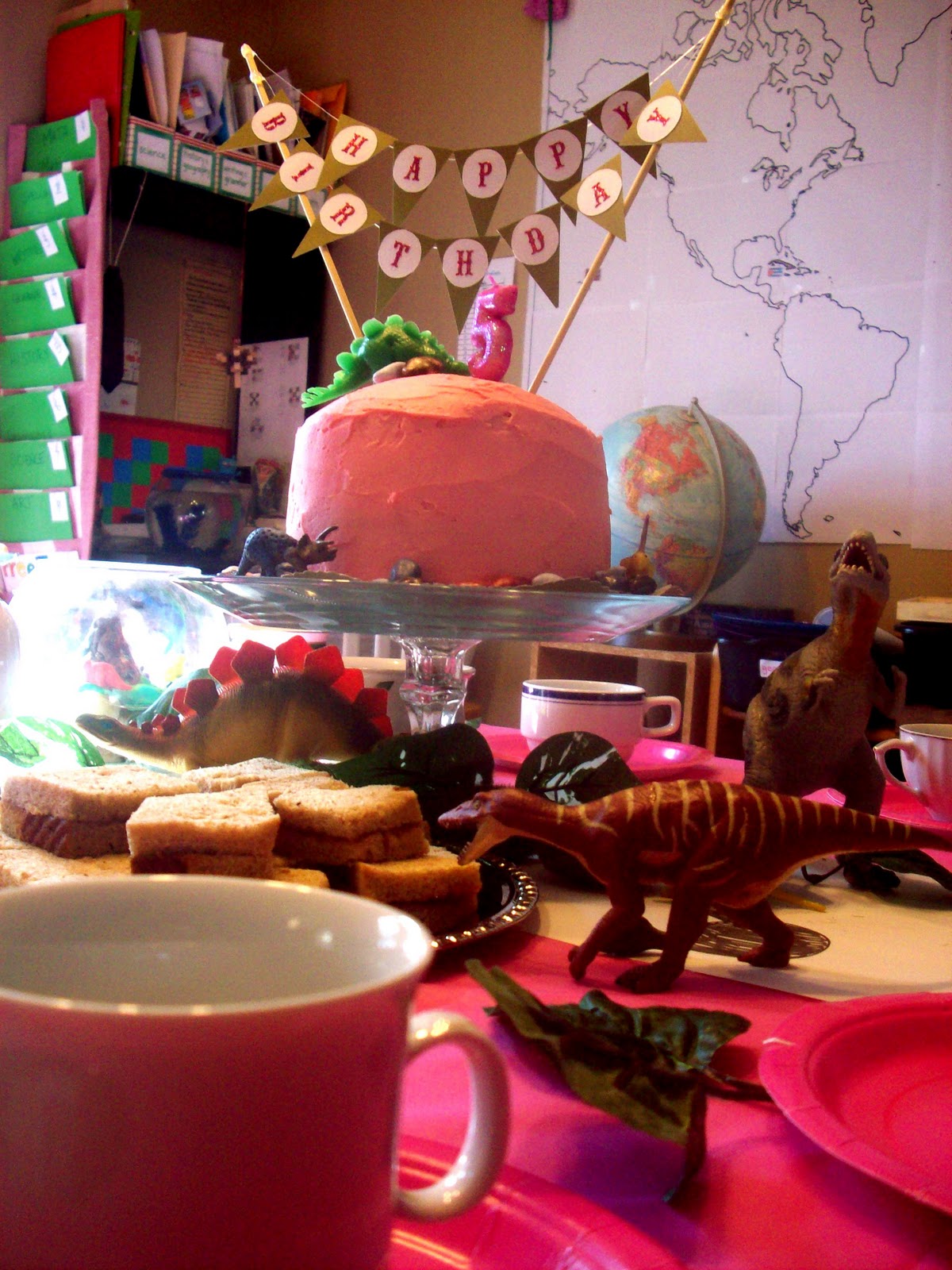 Four Bad Apples: Bijou's Dinosaur Tea Party