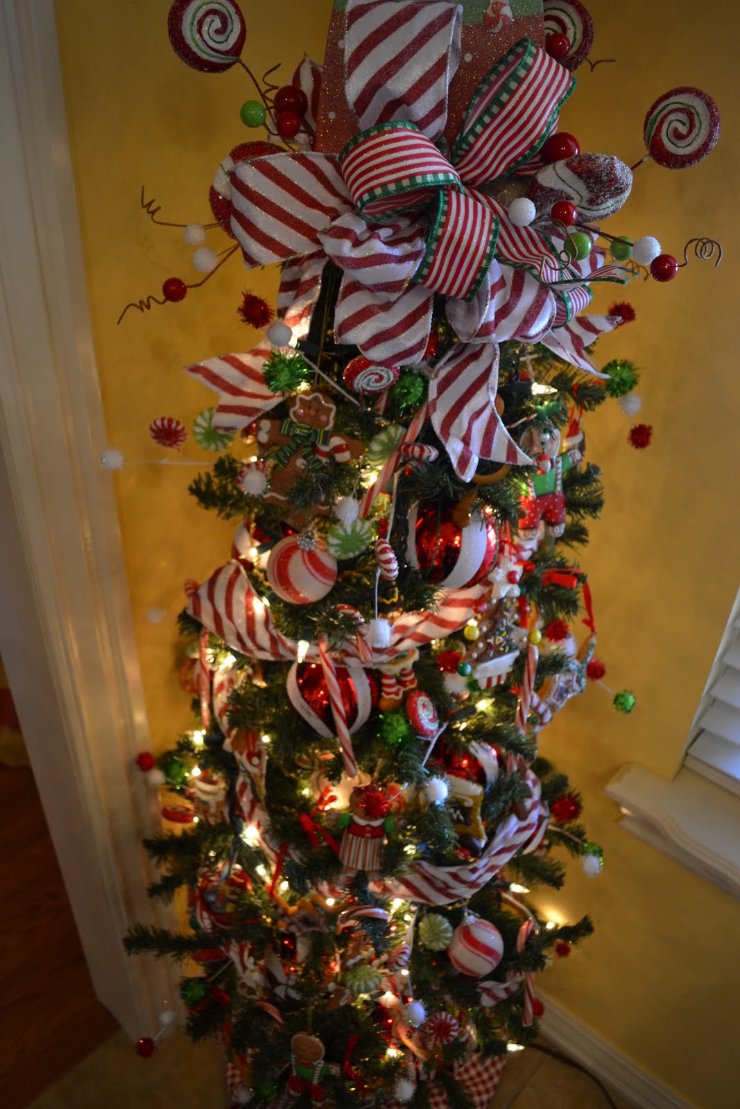 Kristen's Creations: Gingerbread Decorations, Etsy Store Items and an ...