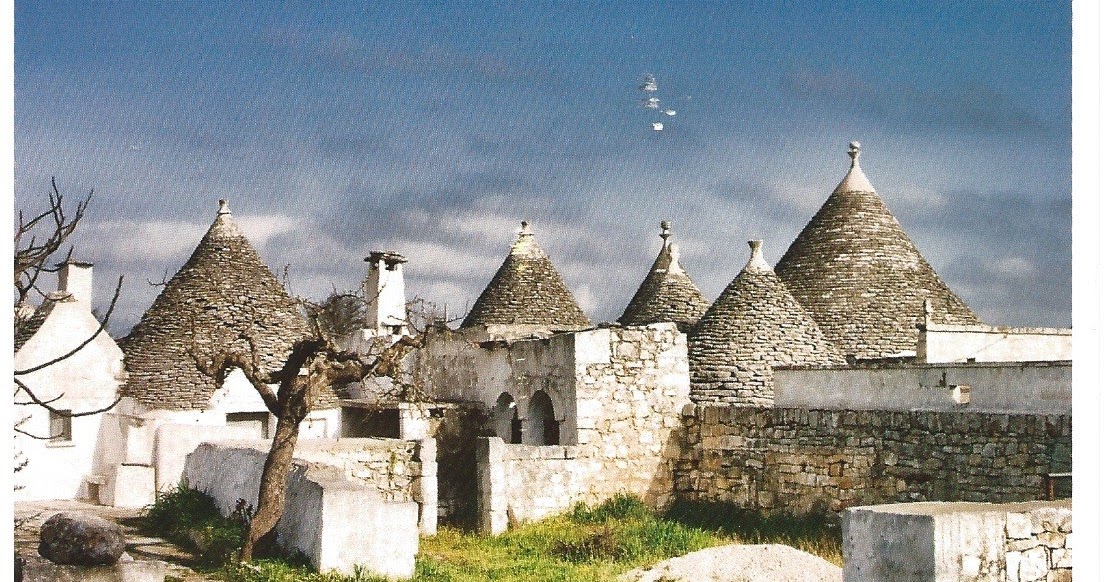 MY POSTCARD-PAGE: ITALY ~ Trulli - Puglia - UNESCO