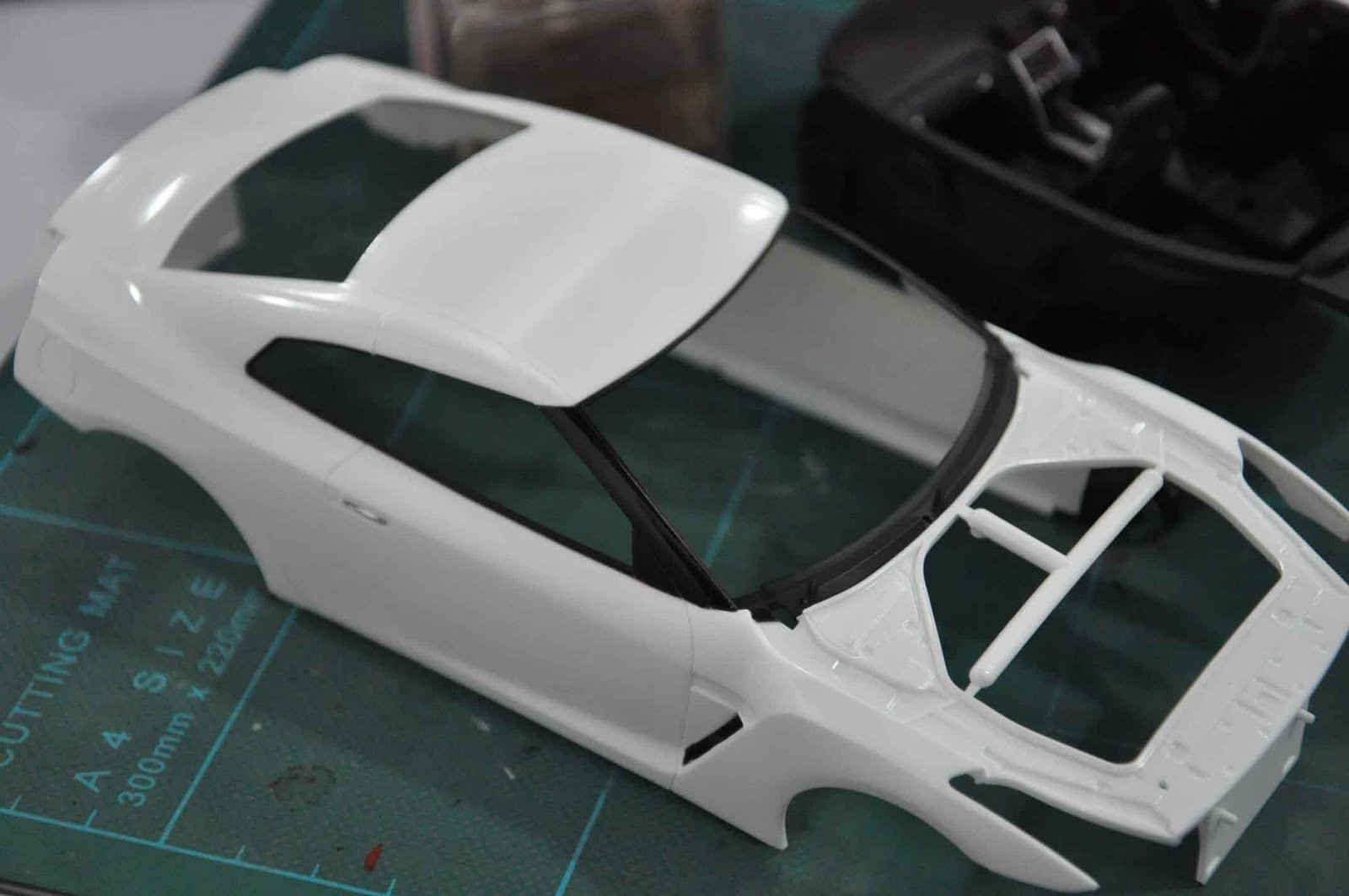 car wallpaper gallery: 1/24 Aoshima NIssan R35 Pre-painted Kit Pt.2